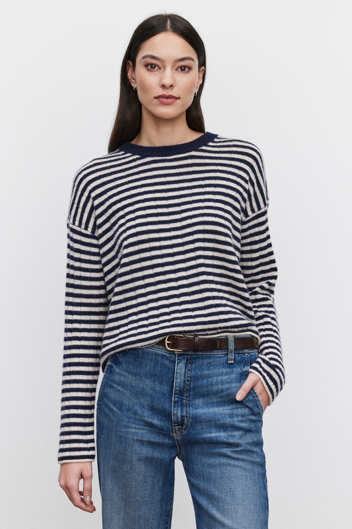 Monica Cashmere Sweater – Millie Costal Accents