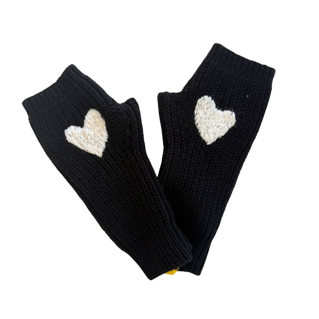 Imperfect Heart Smittens - Millie Costal Accents